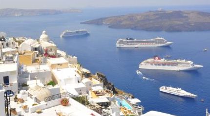 Με την Ένωση Εφοπλιστών Κρουαζιεροπλοίων & Φορέων Ναυτιλίας συναντήθηκε ...