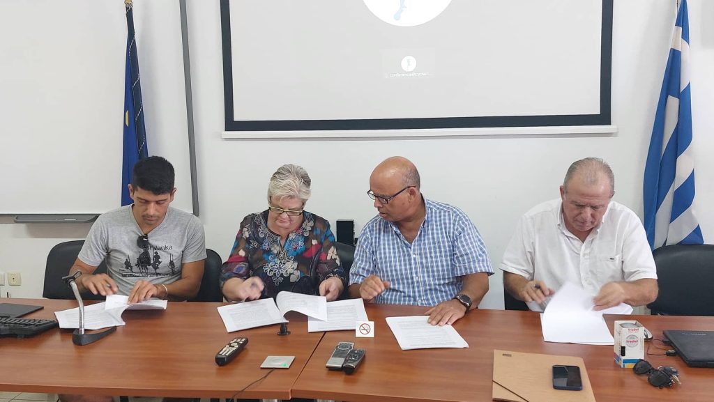 Ο Γ ΒΡΟΥΤΣΗΣ ΓΙΑ ΤΗΝ ΥΠΟΓΡΑΦΗ ΤΗΣ ΤΟΠΙΚΗΣ ΣΥΛΟΓΙΚΗΣ ΣΥΜΒΑΣΗΣ ...