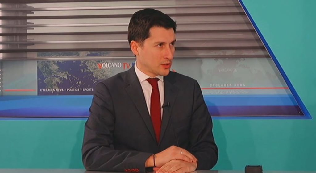 Ο ΒΟΥΛΕΥΤΗΣ ΤΟΥ ΠΑΣΟΚ Π ΧΡΗΣΤΙΔΗΣ ΣΤΟ VOLCANO TV - SantoriniPress